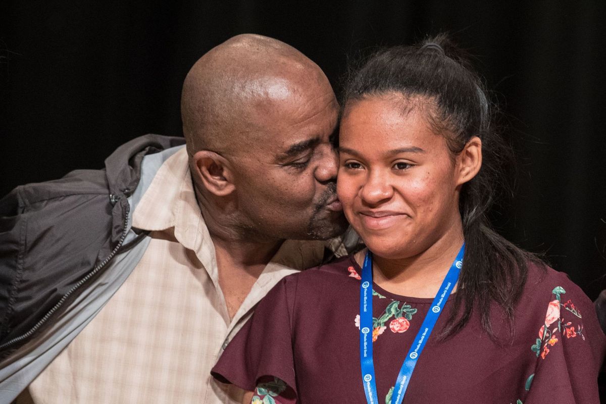 Stephanie Lewis Wins in First Regional Bee in NE | Scripps National ...